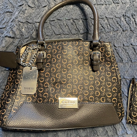 Guess | Bags | Guess Purse And Wallet Set | Poshmark